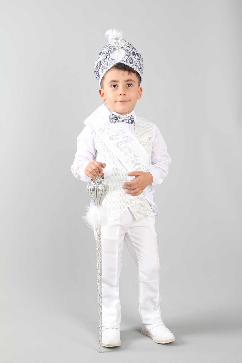 Prens Beyaz Laci Pelerinli S nnet Tak m prens-beyaz-laci-pelerinli-s-nnet-tak-m