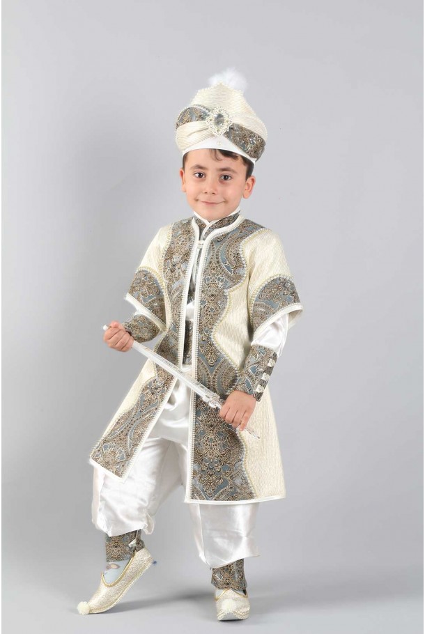 Sünnet Kıyafetleri ve Sünnet Elbisesi | Osmanlı Sünnet Kıyafetlerin'de