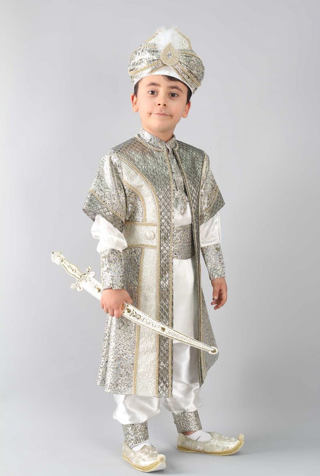 Sünnet Kıyafetleri, Sünnet Elbisesi - 2025 Modelleri ve Fiyatları